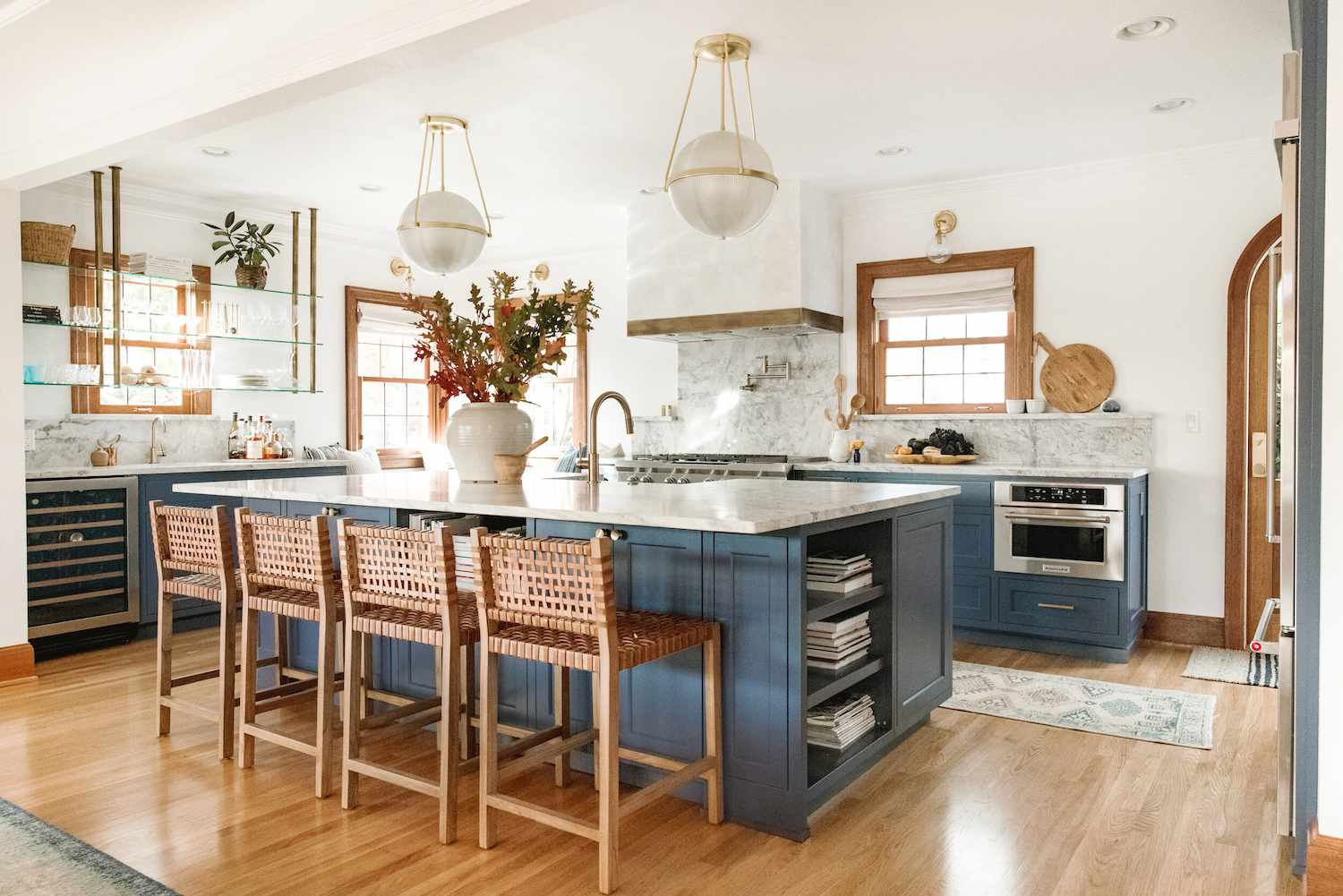 30+ Farmhouse Blue Kitchen Cabinets Ideas