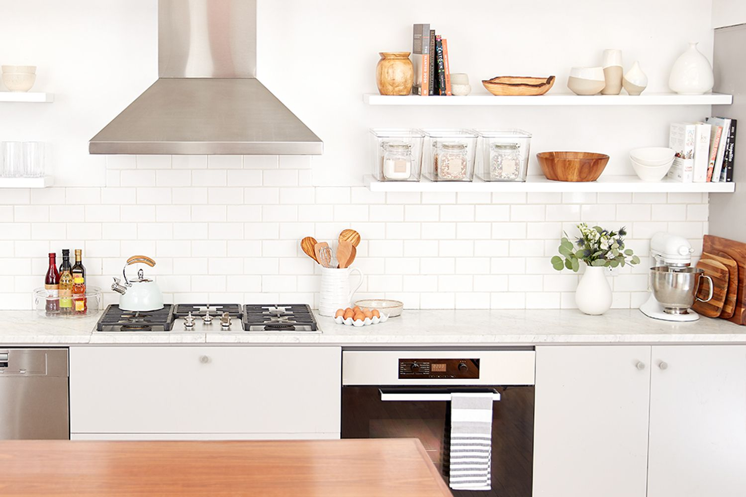 Top Styling Tips for Kitchen Shelves to Refresh Your Space 2025