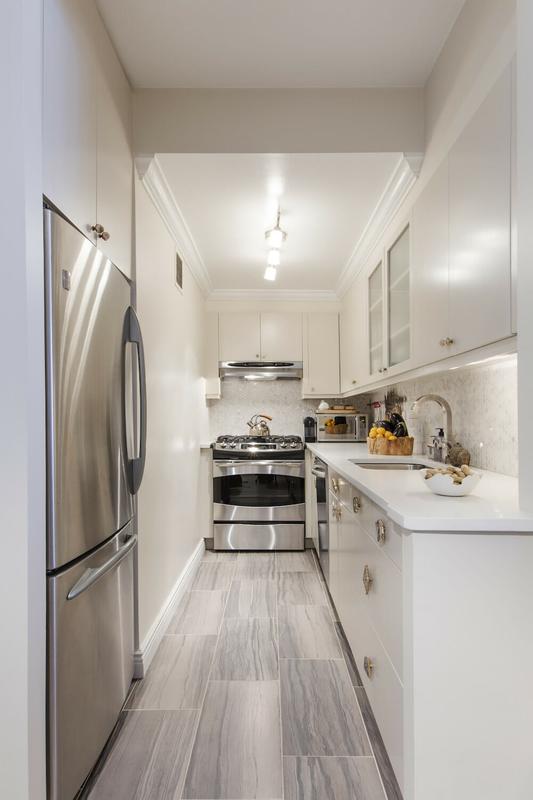 20+ Small Galley Kitchen Ideas to Maximize Space & Style
